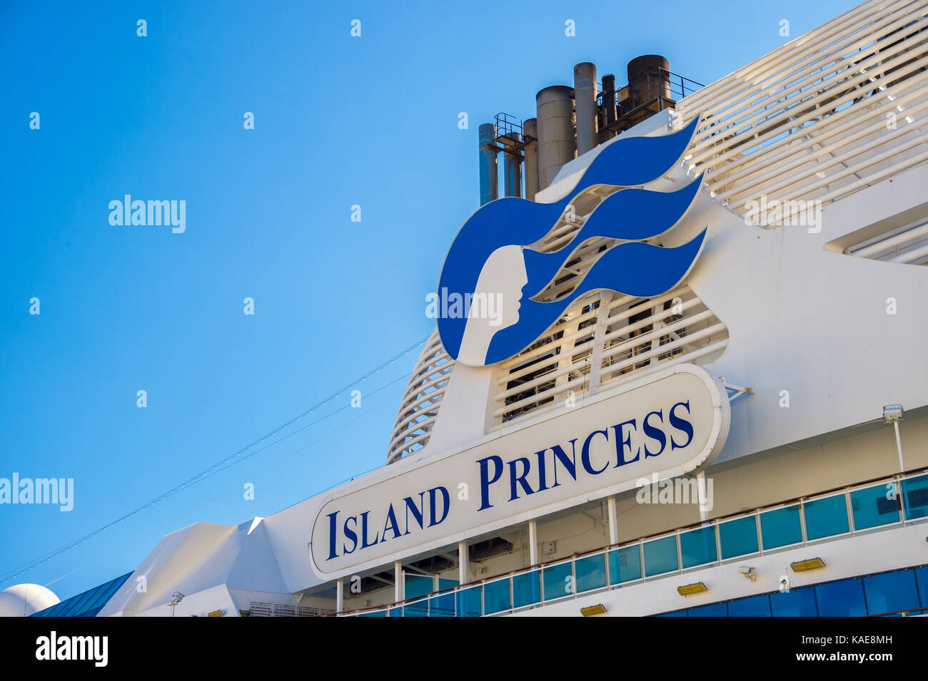 Island princess hi-res stock photography and images - Alamy