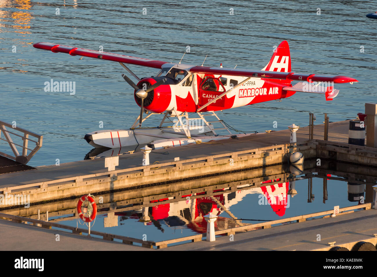 Vancouver, British Columbia, Canada - 14 September 2017: Floatplane ...