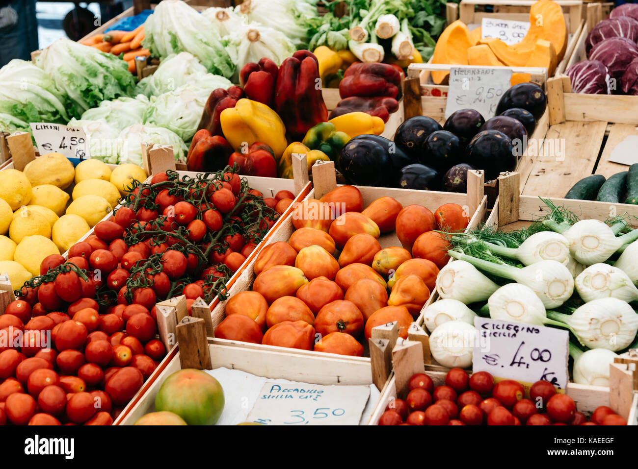 Fresh fruits and vegetables in street market Stock Photo - Alamy