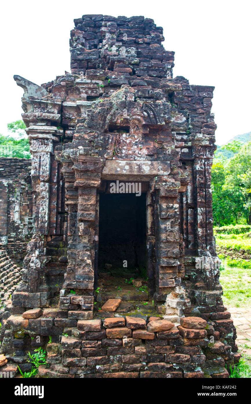 Indigenous Vietnamese Temple High Resolution Stock Photography and ...