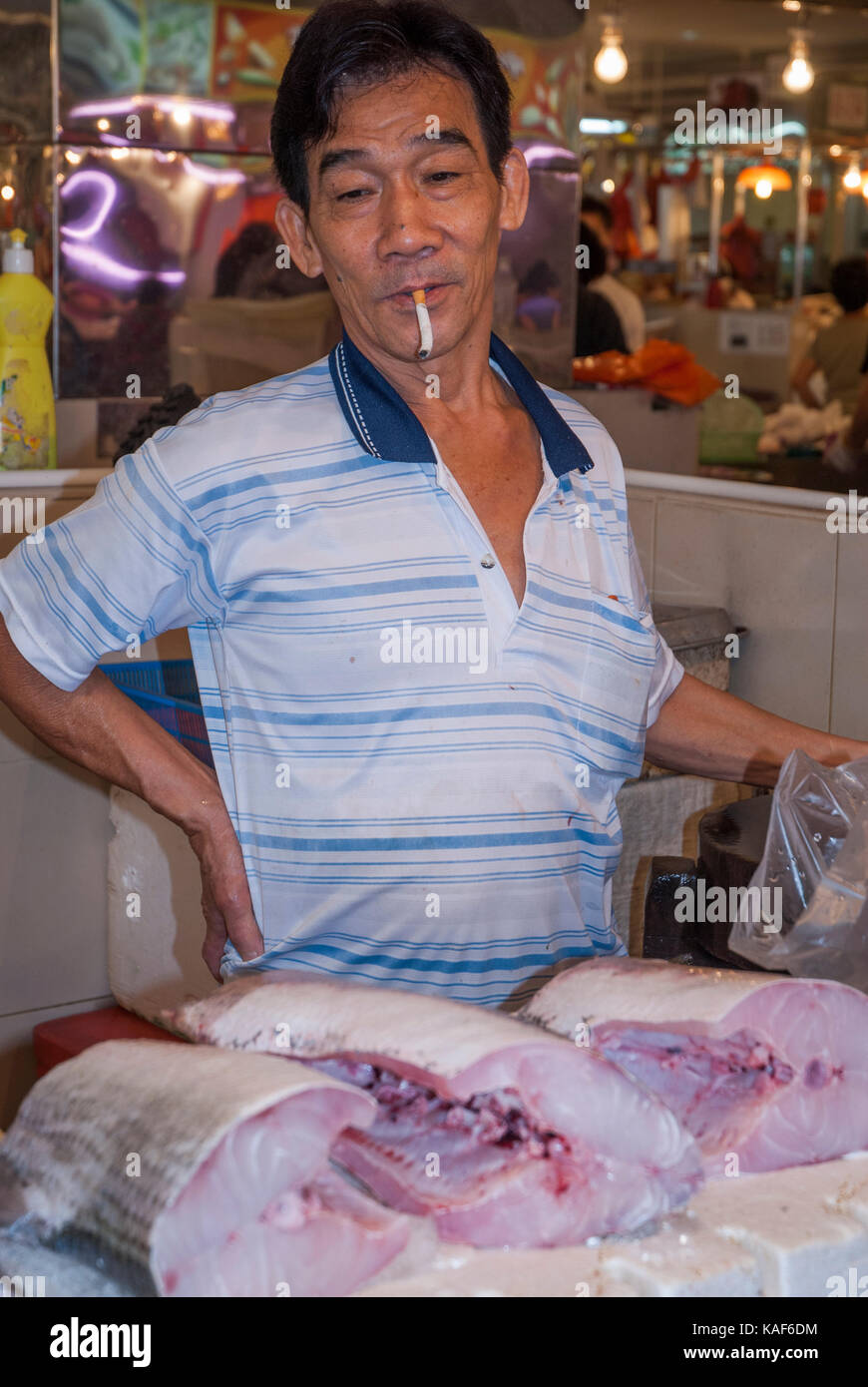 Fishmonger at the Tiong Bahru Market, Singapore Stock Photo - Alamy