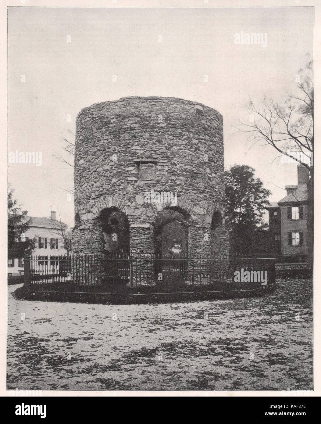 The Round Tower at Newport Stock Photo - Alamy
