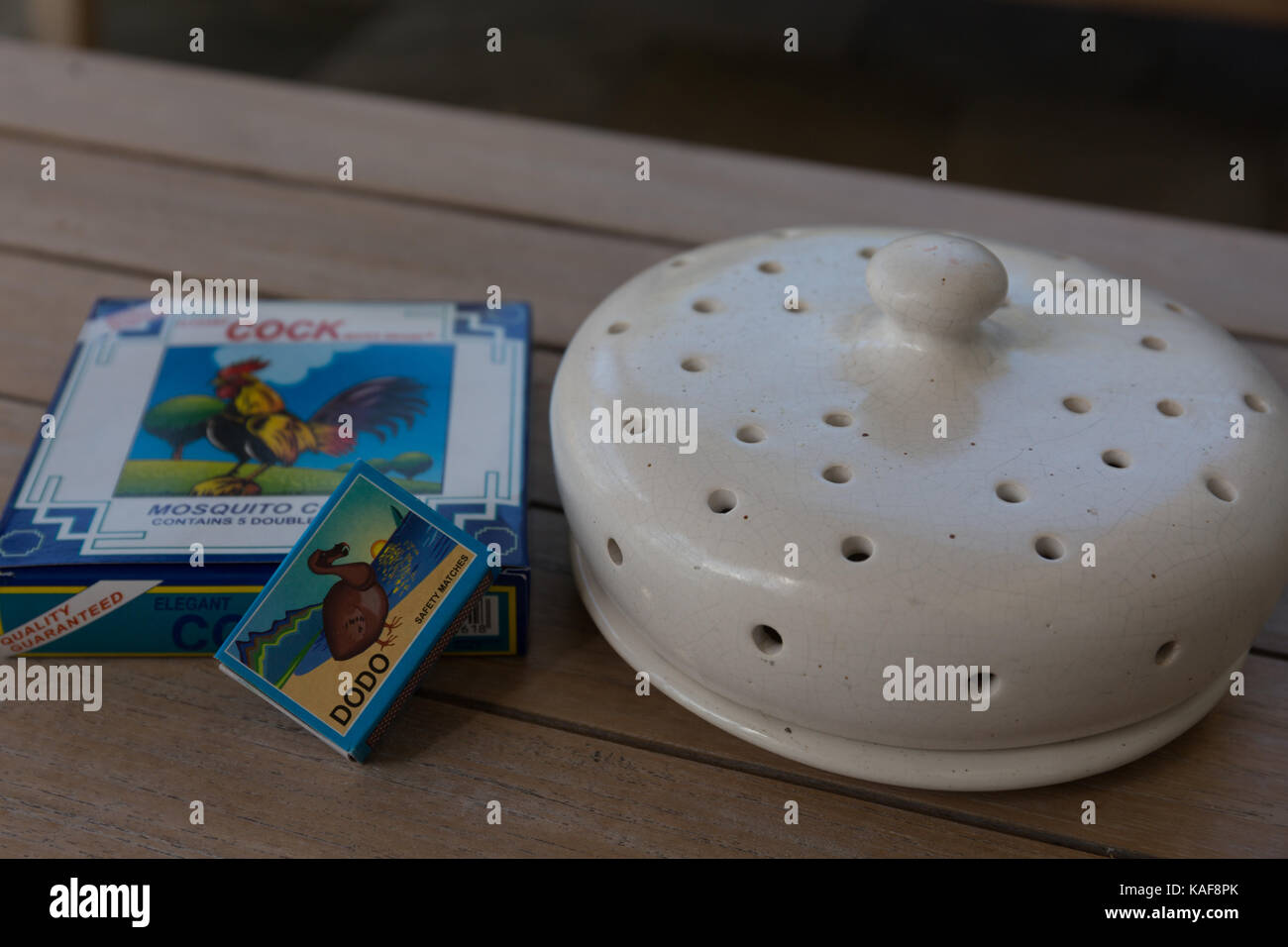 Mosquito repellent burner Stock Photo - Alamy