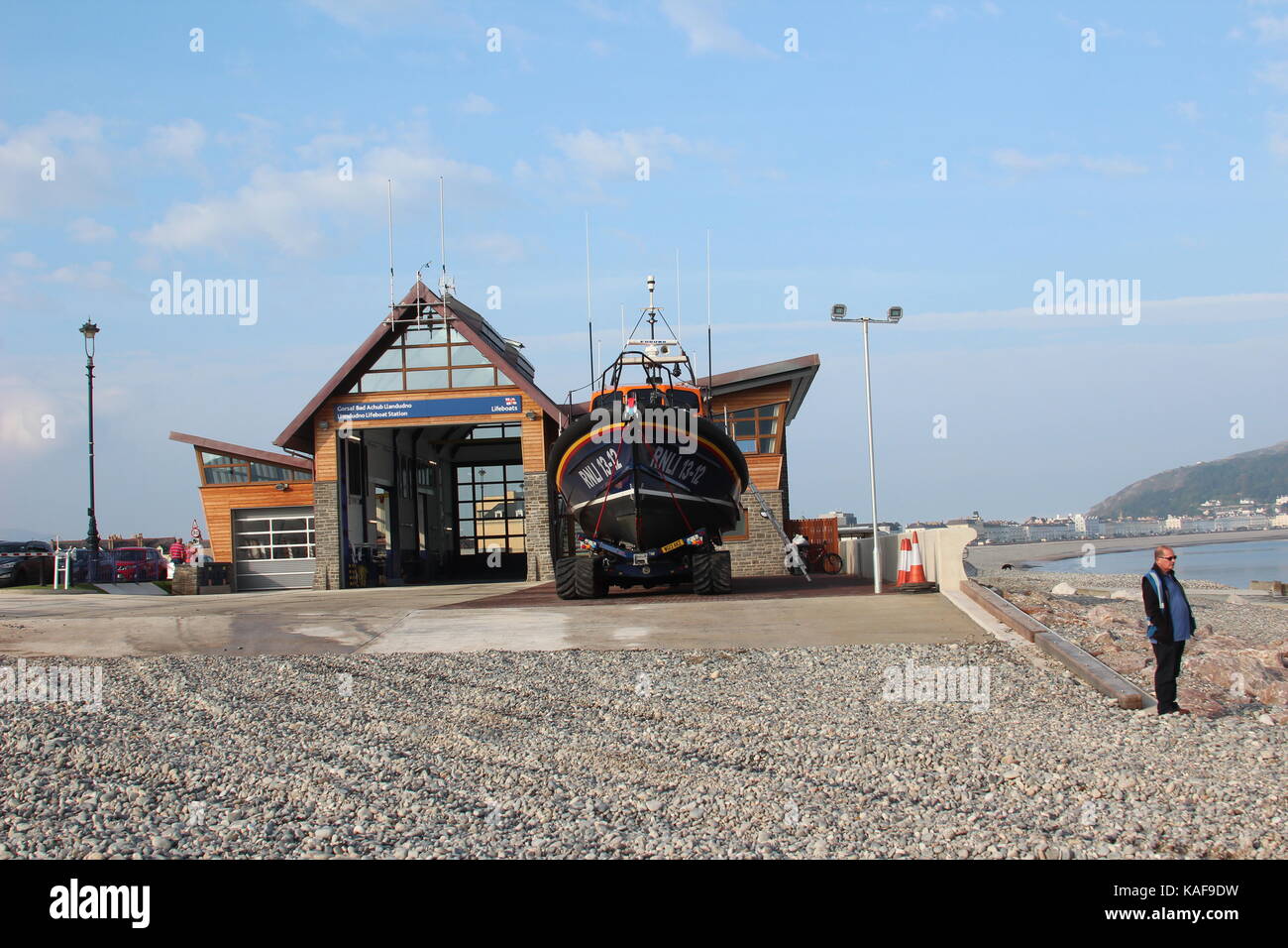 A New Lifeboat For Llandudno The Rnli Shannon Class Lifeboat The William F Yates Arrived At