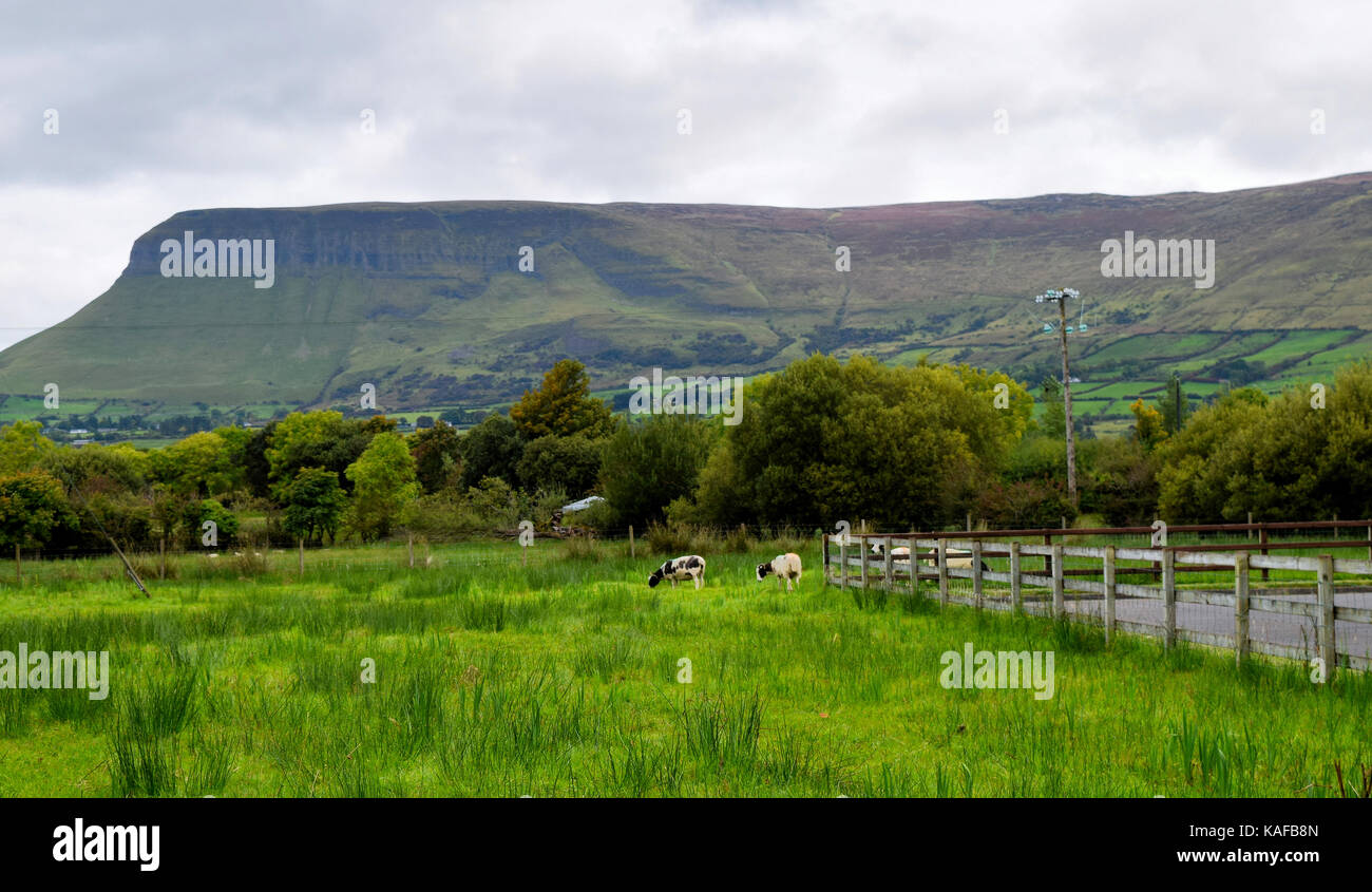Ben bulben hi-res stock photography and images - Alamy