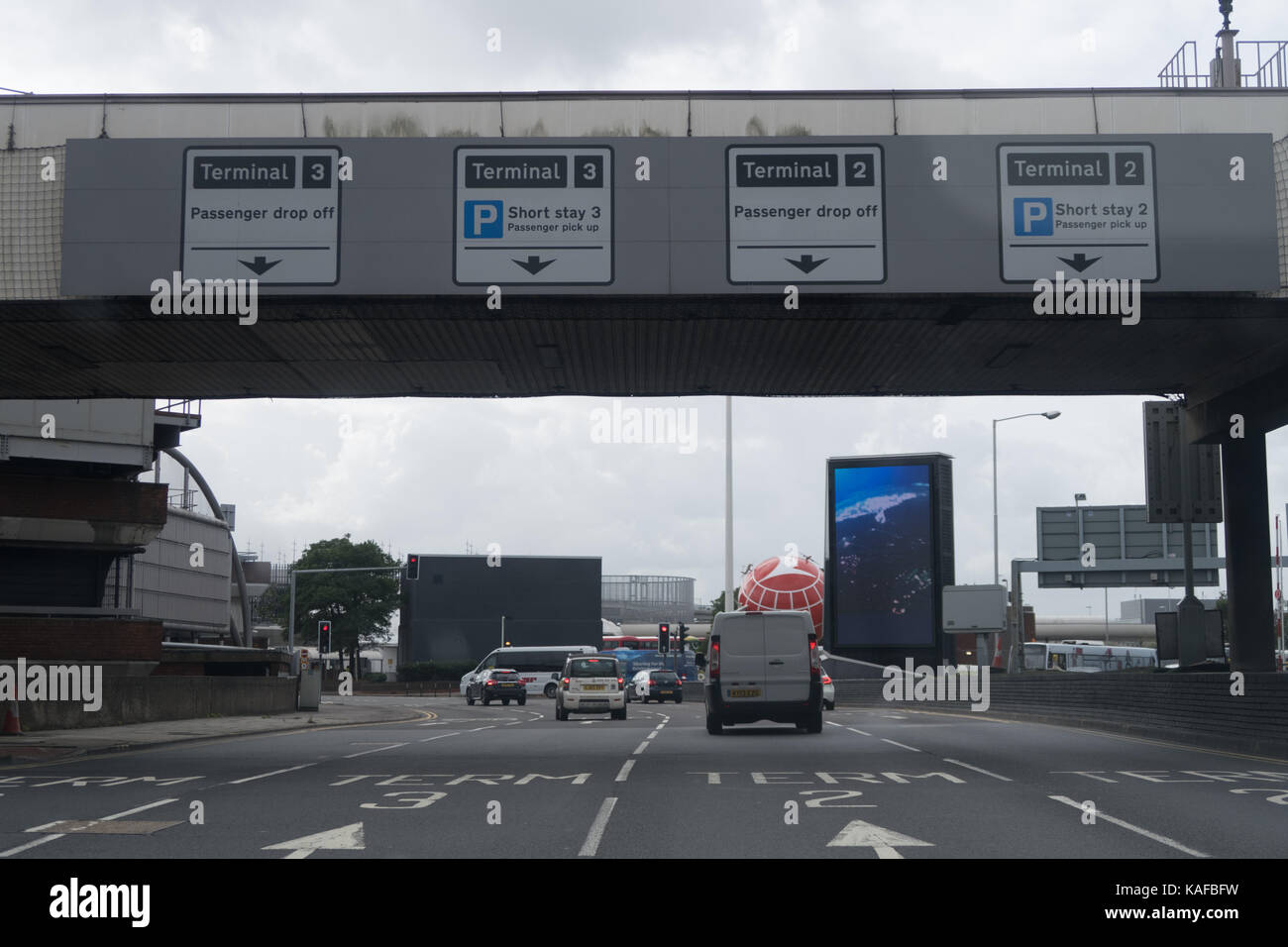 London Heathrow airport Terminal signs Stock Photo - Alamy