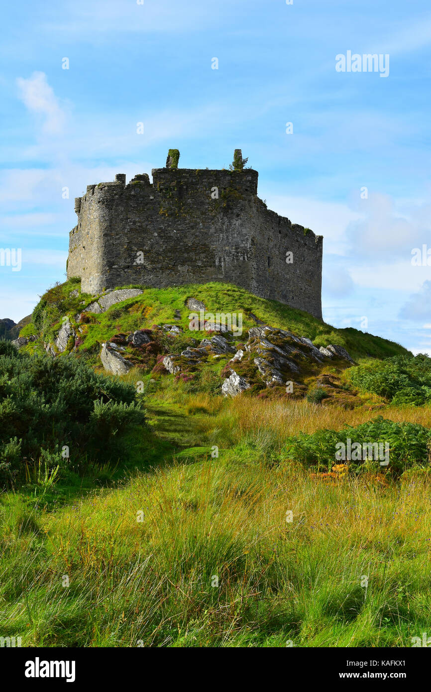 Castle Tioram - Ardnamurchan Peninsula - Scotland Stock Photo - Alamy
