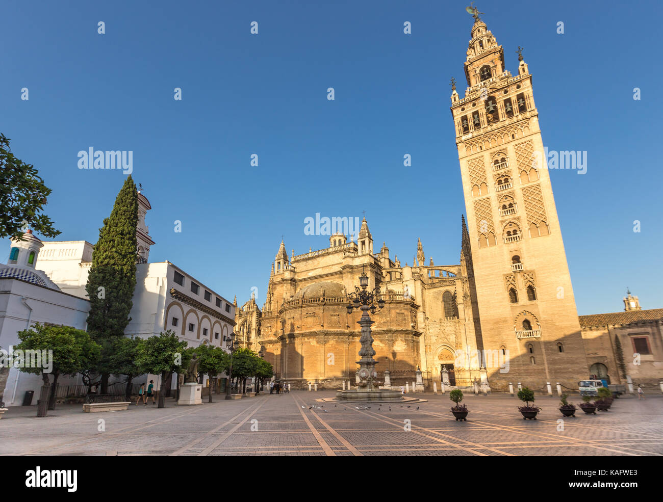 Plaza Virgen de los Reyes at Seville,Spain Stock Photo - Alamy