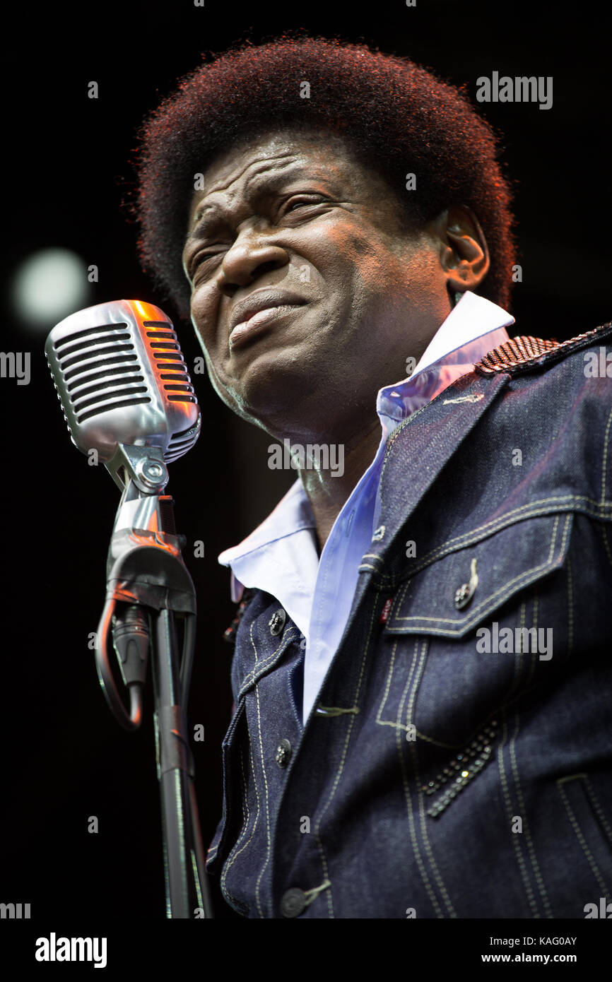 Funk Singer High Resolution Stock Photography and Images - Alamy