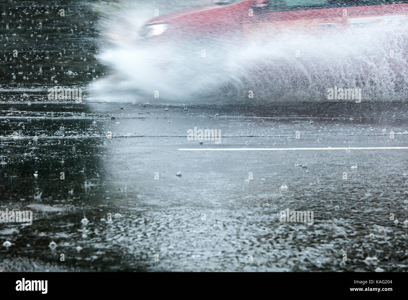 Driving in car on rainy hi-res stock photography and images - Alamy