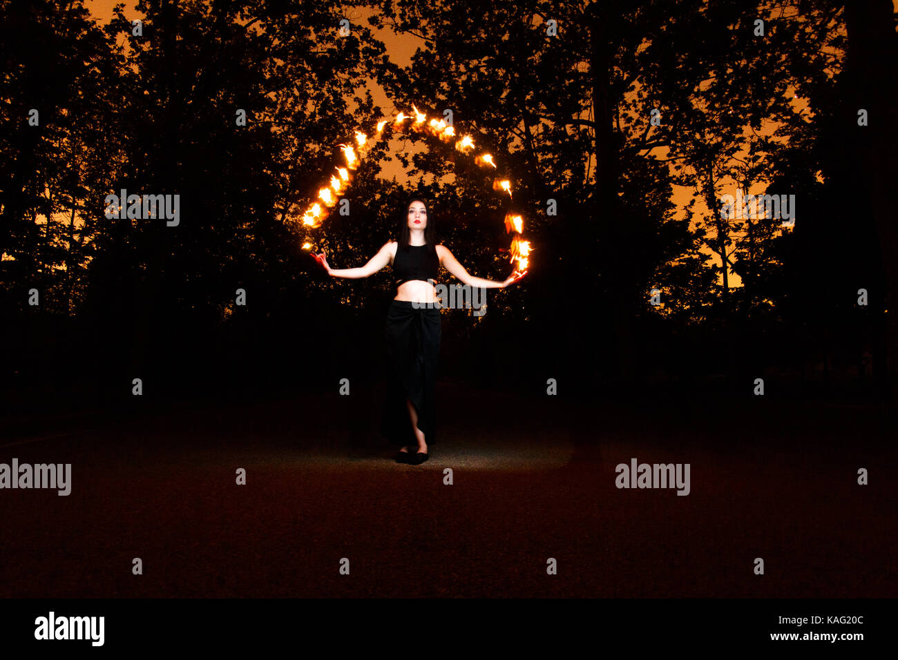 Girl shadow night forest hi-res stock photography and images - Alamy