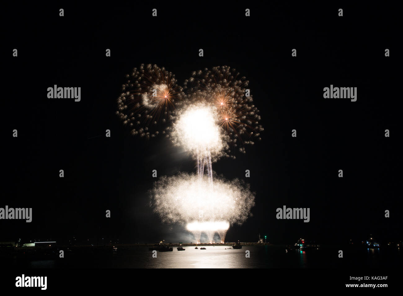 Firework Displays From The 2017 British Firework Championships ...
