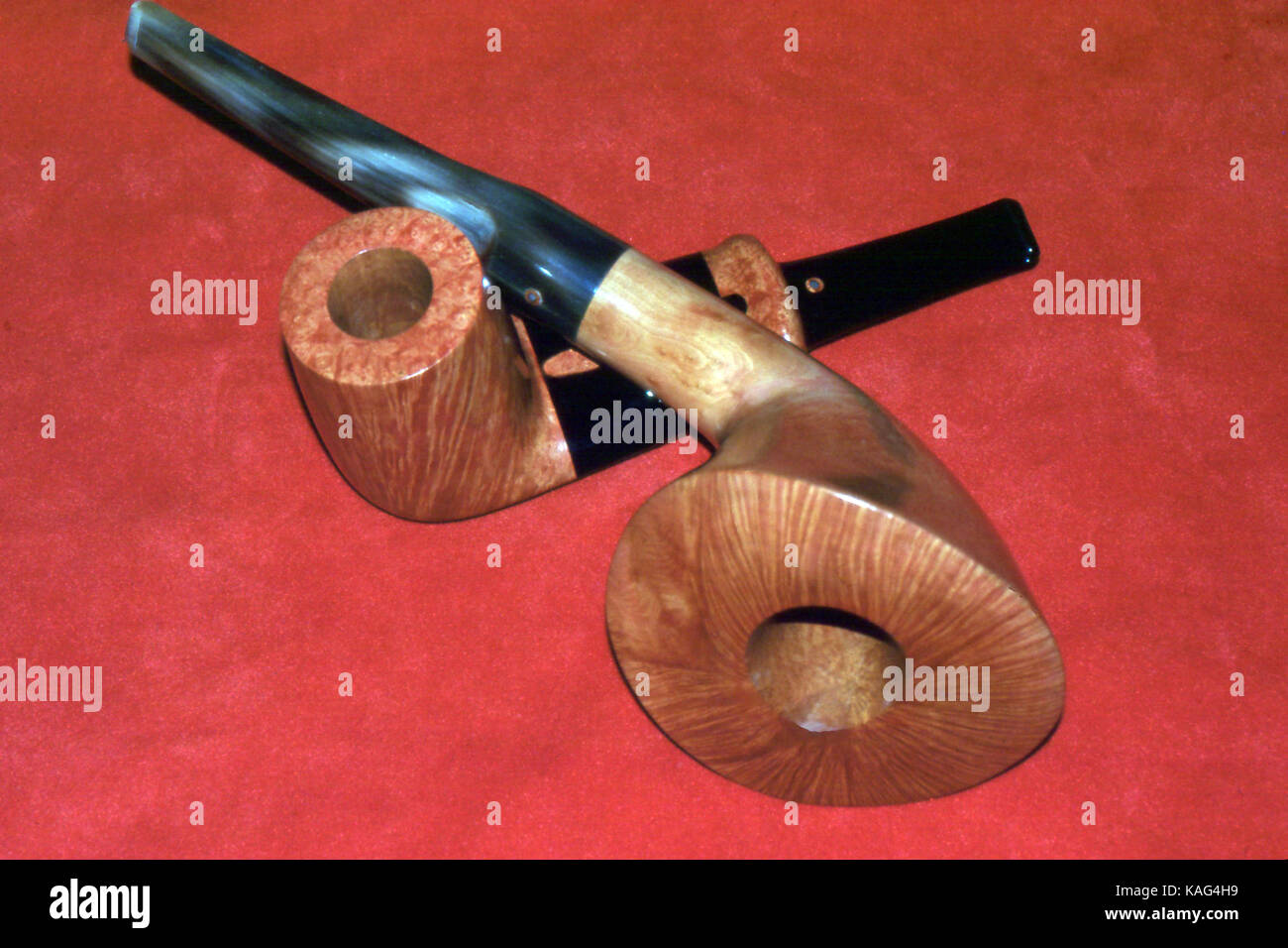 Pipe pipes tobacco hi-res stock photography and images - Alamy