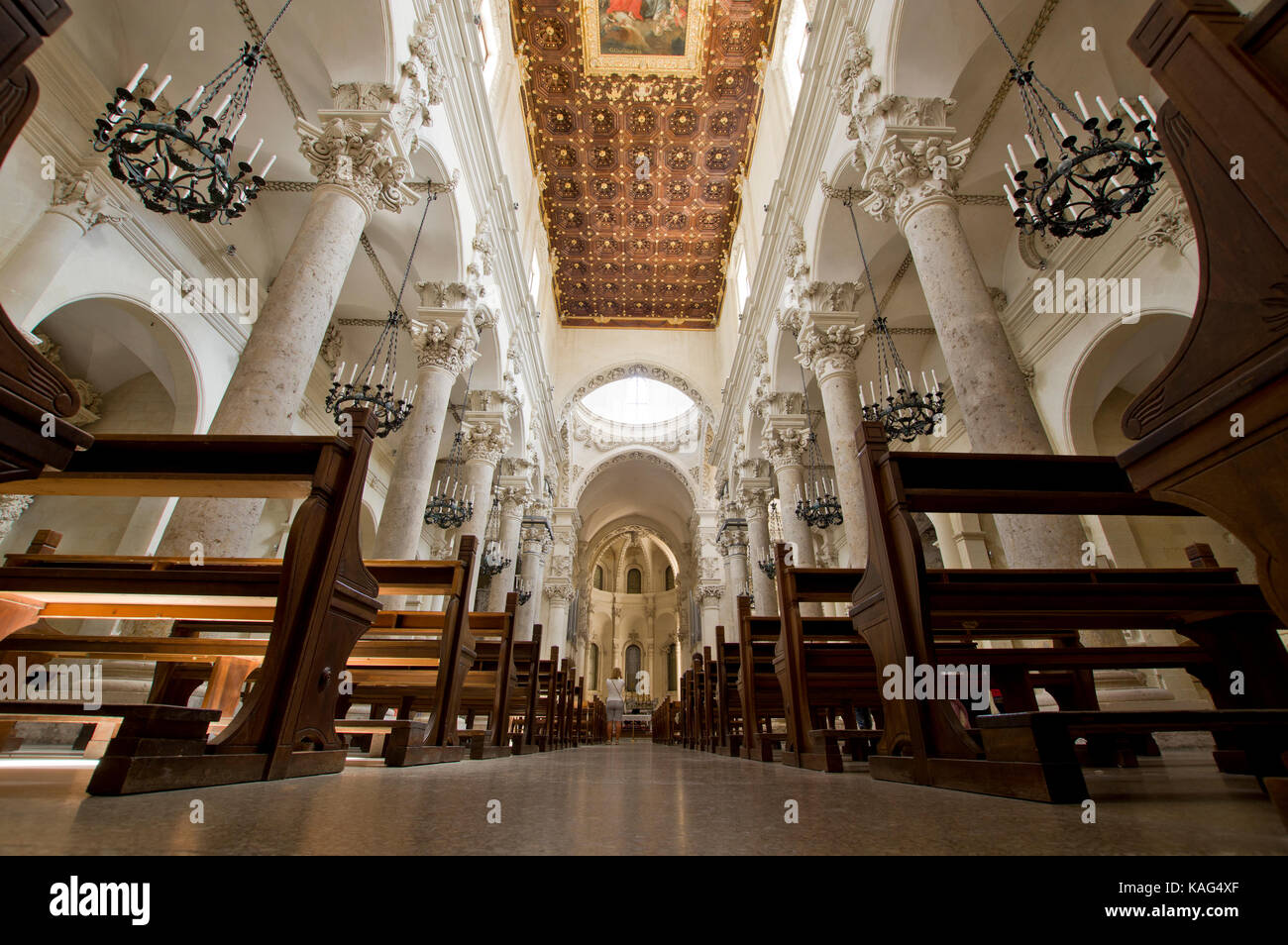 Santa croce basilica indoor hi-res stock photography and images - Alamy