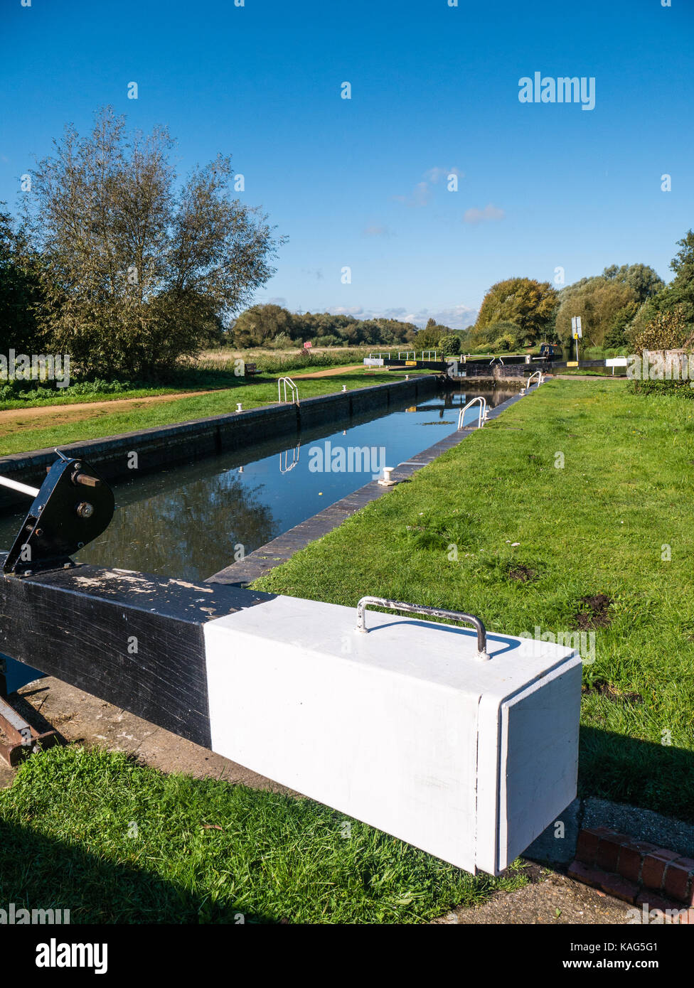 Fobney Lock nr Reading, River Kennet, Berkshire, England Stock Photo ...