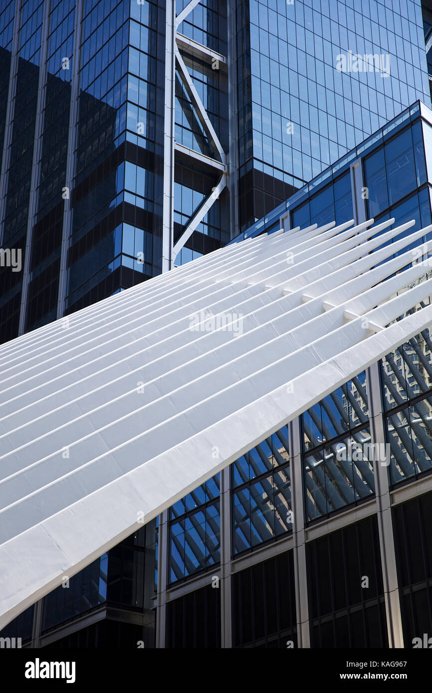 Glass oculus roof hi-res stock photography and images - Alamy