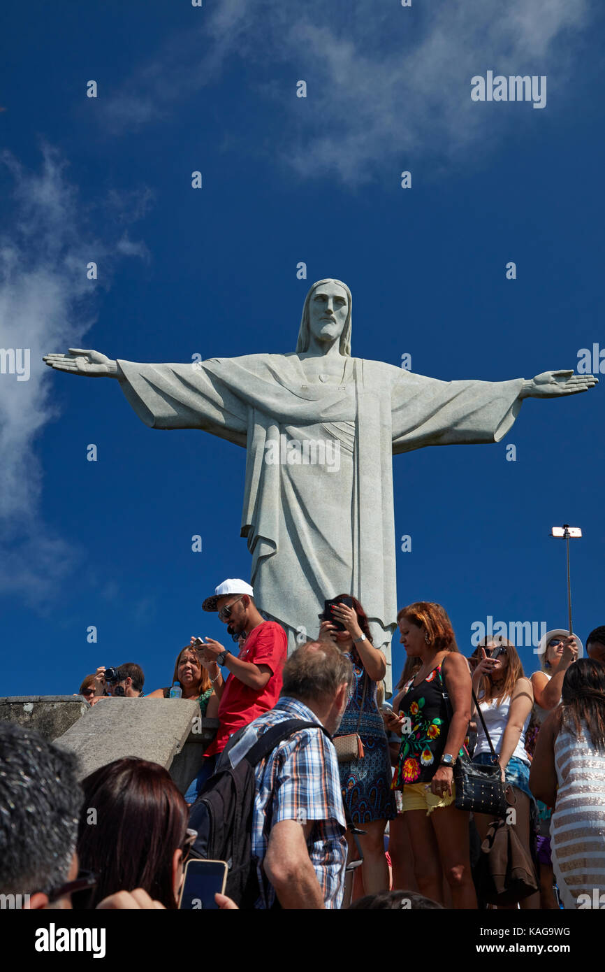 Cristo redentor rio de janeiro brasil hi-res stock photography and ...