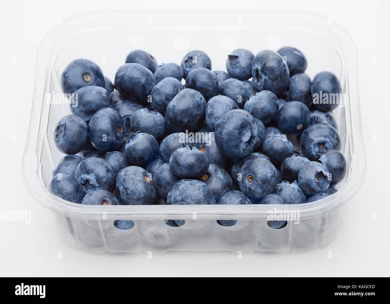 Blueberries in plastic container hi-res stock photography and images ...