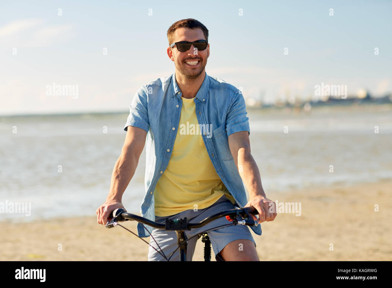 Sport fitness cycling hi-res stock photography and images - Alamy