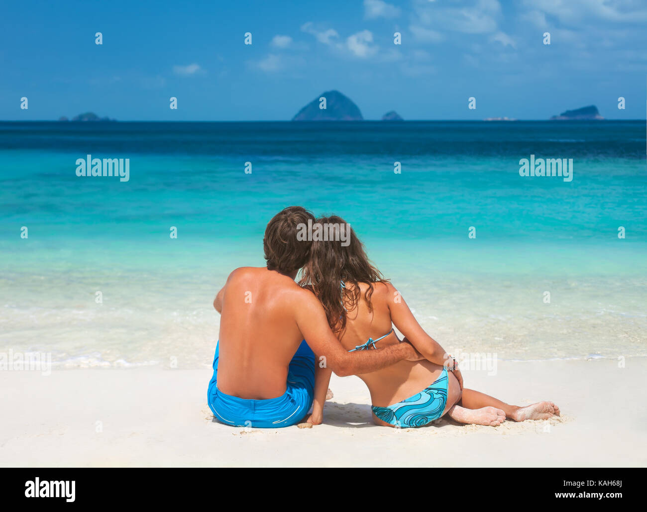 Young couple in love relaxing hi-res stock photography and images - Alamy