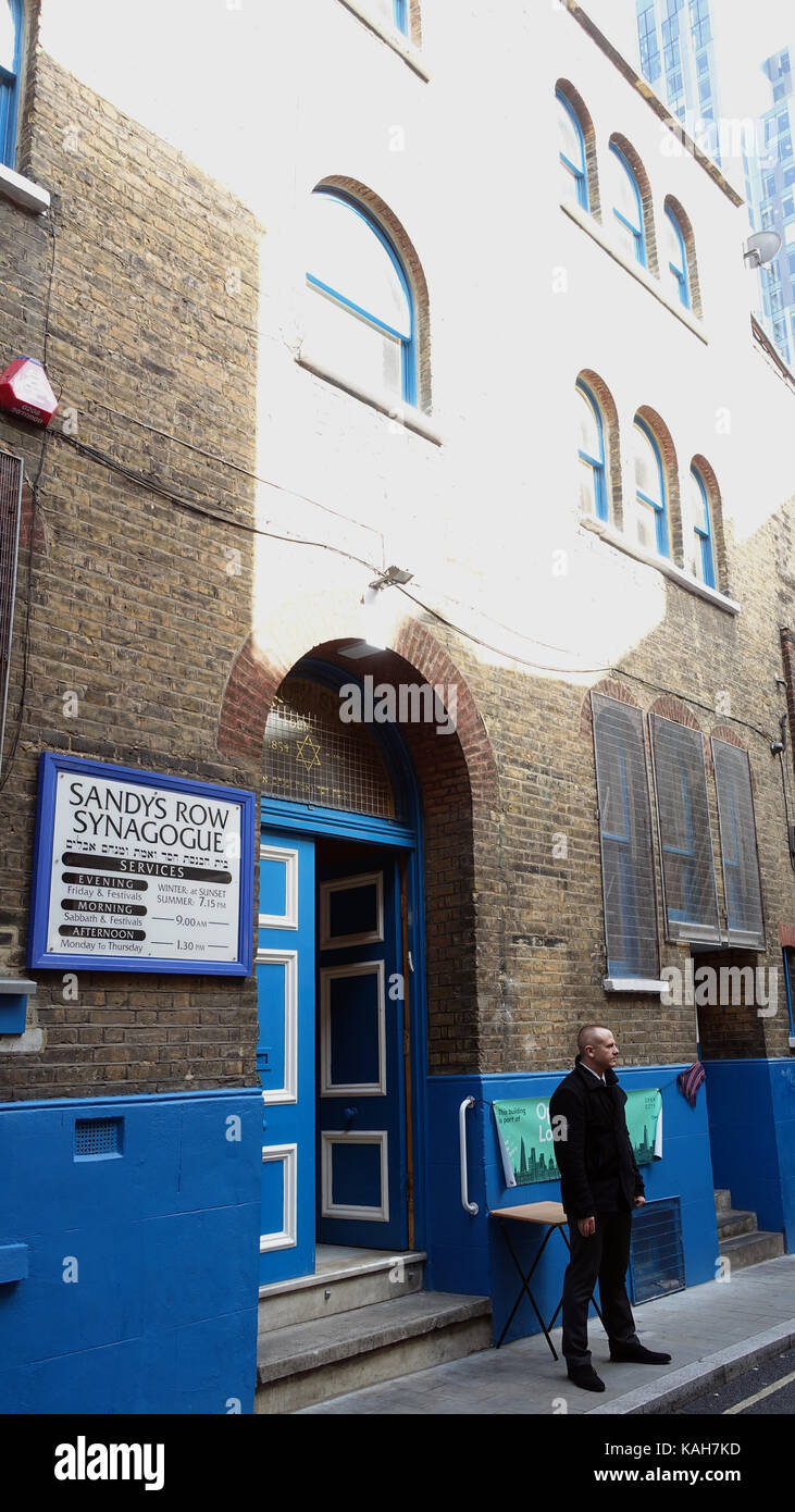 Sandy Row Synagogue, Spitafields, London England, UK Stock Photo - Alamy