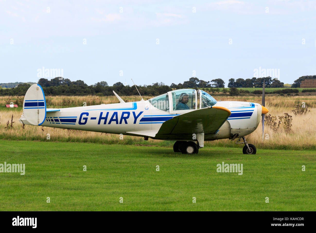 Alon A2 Ercoupe G-HARY Stock Photo - Alamy