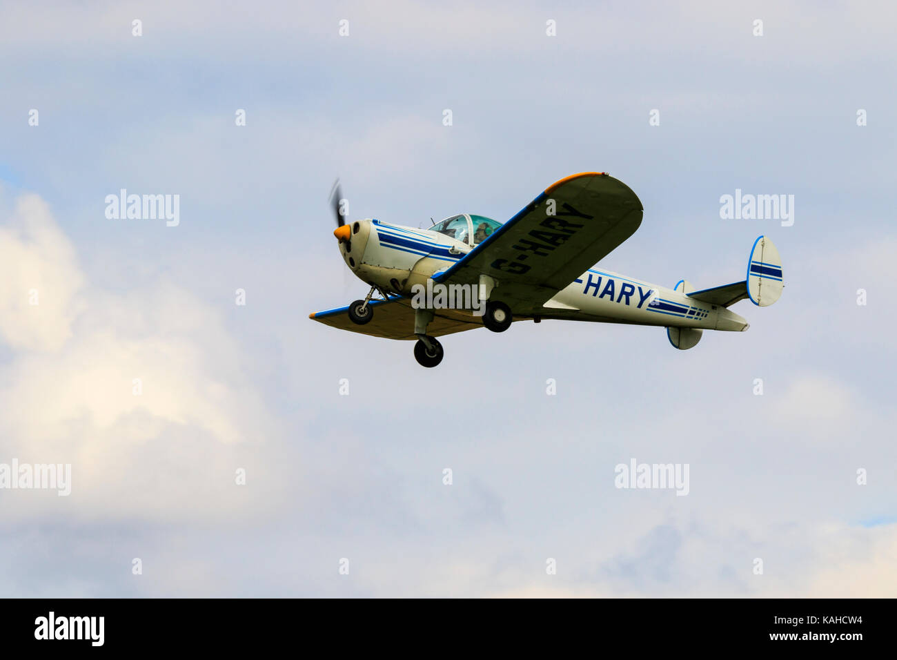 Alon A2 Ercoupe G-HARY Stock Photo - Alamy