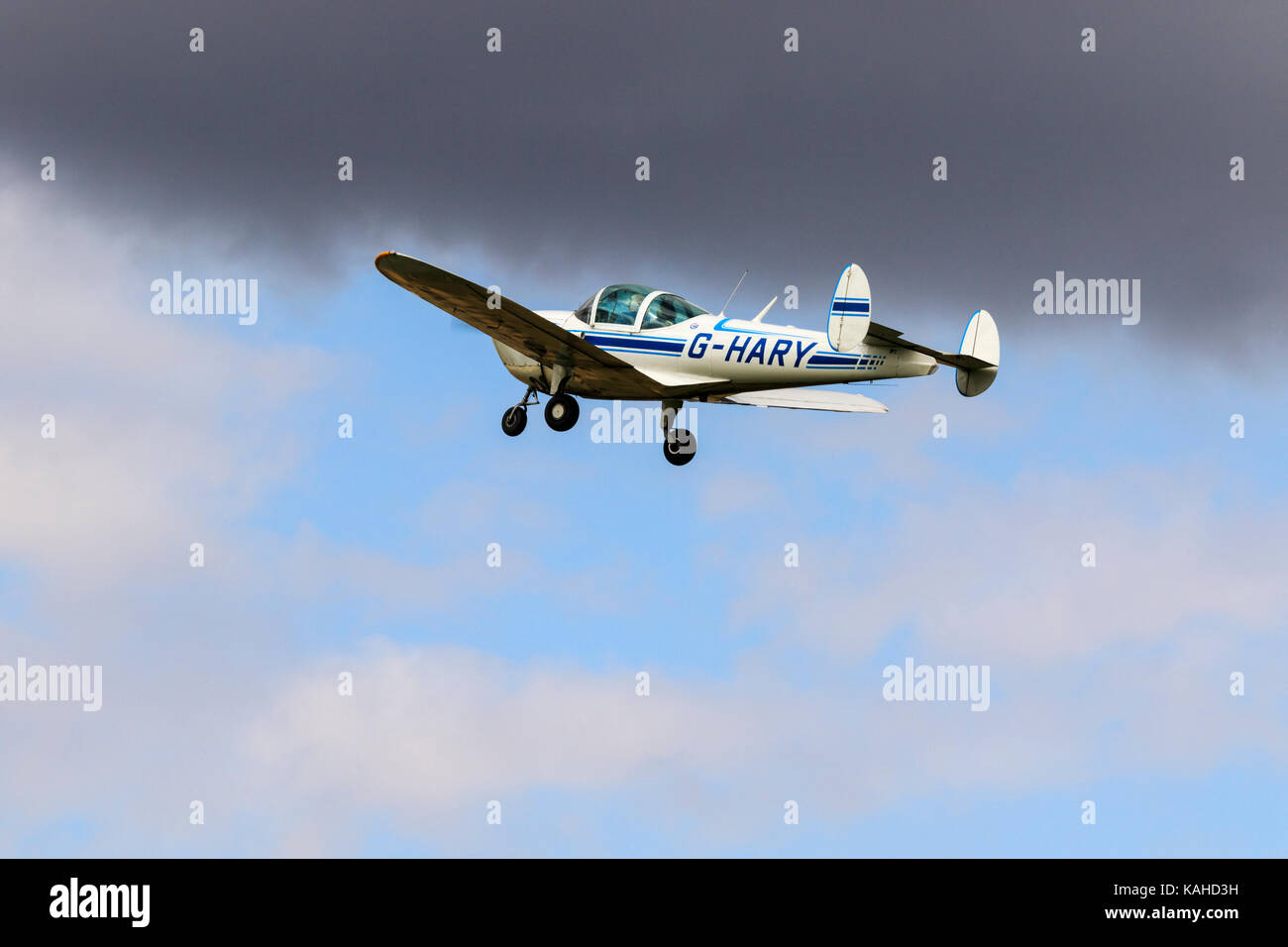 Alon A2 Ercoupe G-HARY Stock Photo - Alamy