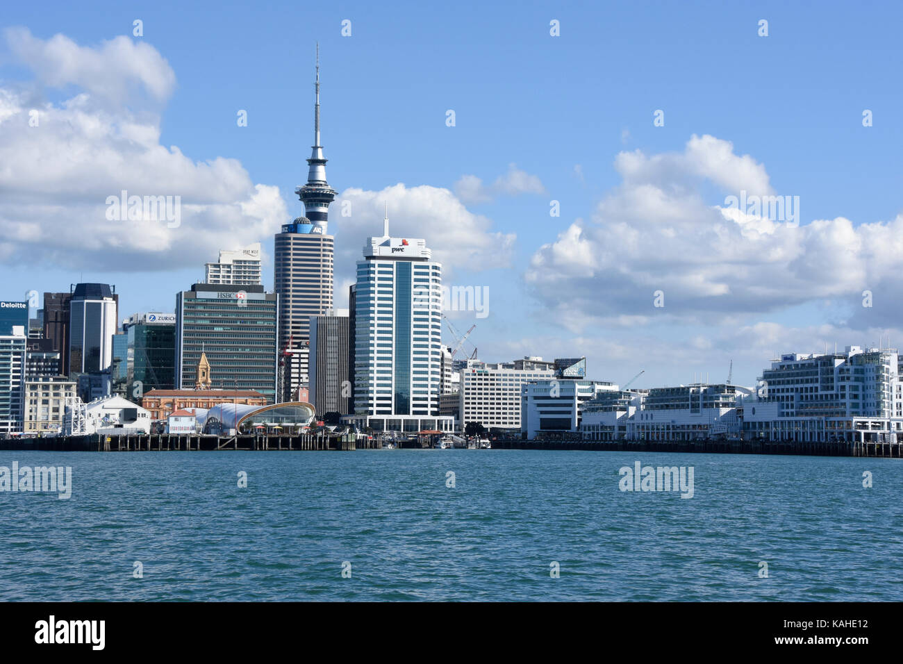 Harbour new zealand hi-res stock photography and images - Alamy
