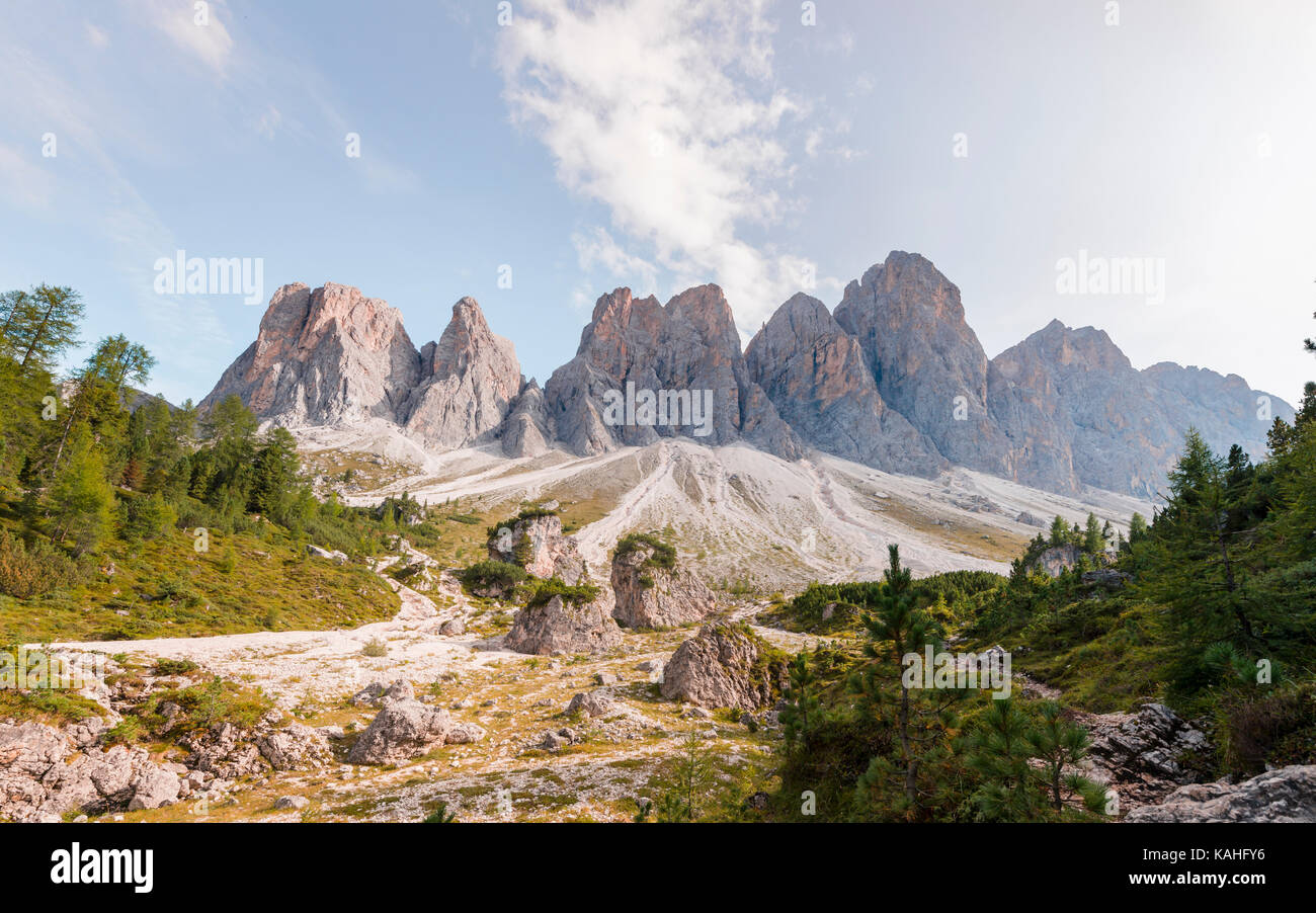 Scree field underneath the Geisler peaks, behind the Geislergruppe ...