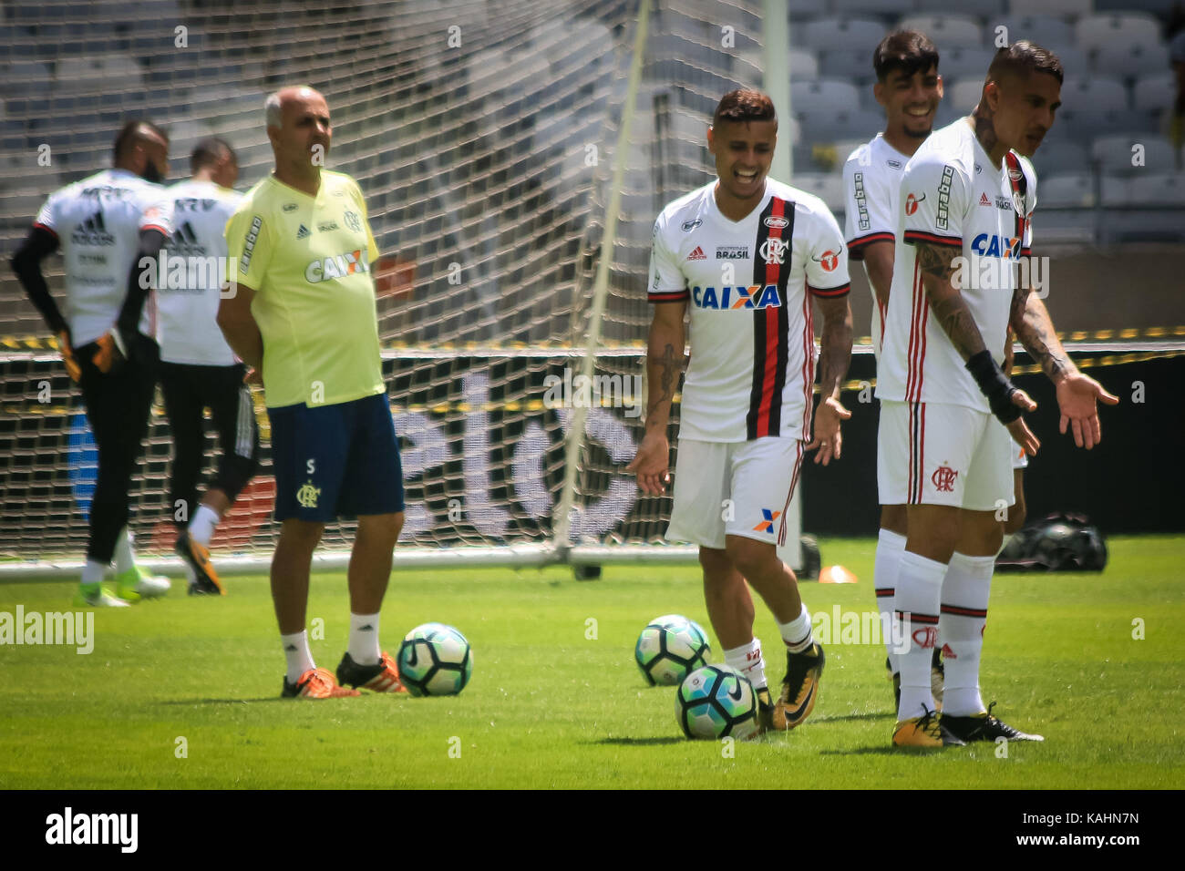 Belo Horizonte, Brazil. 26th Sep, 2017. Everton, who is recovering from ...