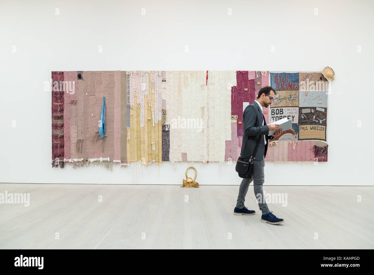 London, UK. 26th Sep, 2017. Saatchi Gallery Iconoclasts Exhibition: Art ...