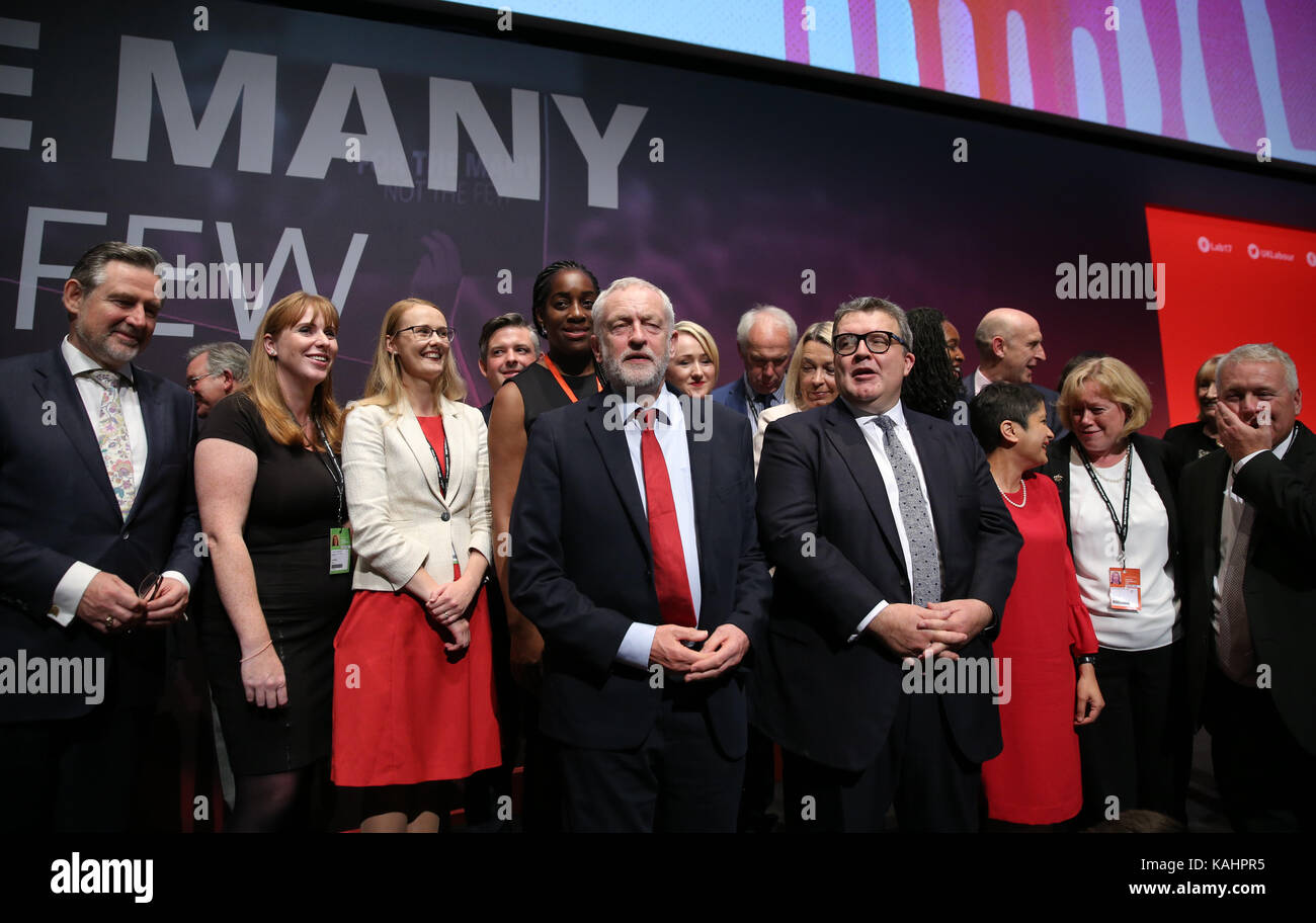 Shadow cabinet labour hi-res stock photography and images - Alamy
