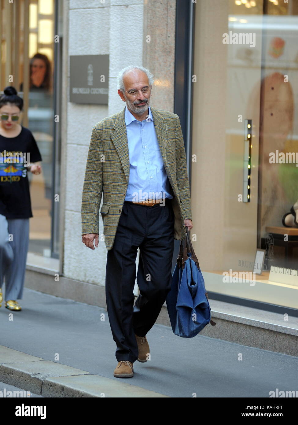 Milan, Gad Lerner strolls downtown The journalist Gad Lerner is amazed ...