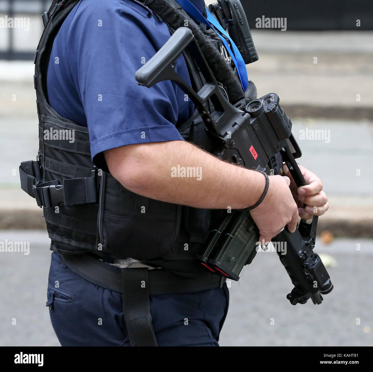 Downing Street. London, UK. 26th Sep, 2017. Armed police officer in ...