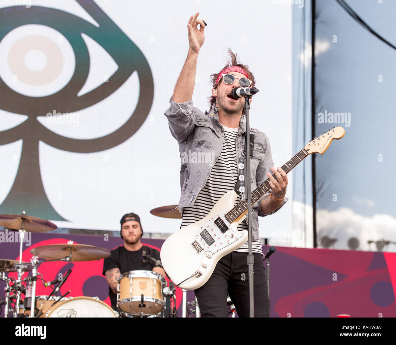 Las Vegas, Nevada, USA. 23rd Sep, 2017. ALEX GASKARTH of All Time Low ...