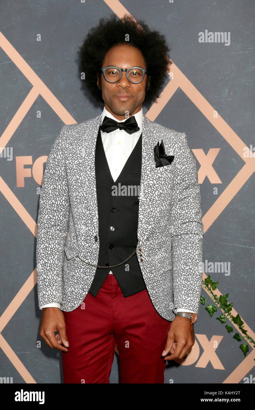 Los Angeles, CA, USA. 25th Sep, 2017. Johnathan Fernandez at arrivals ...