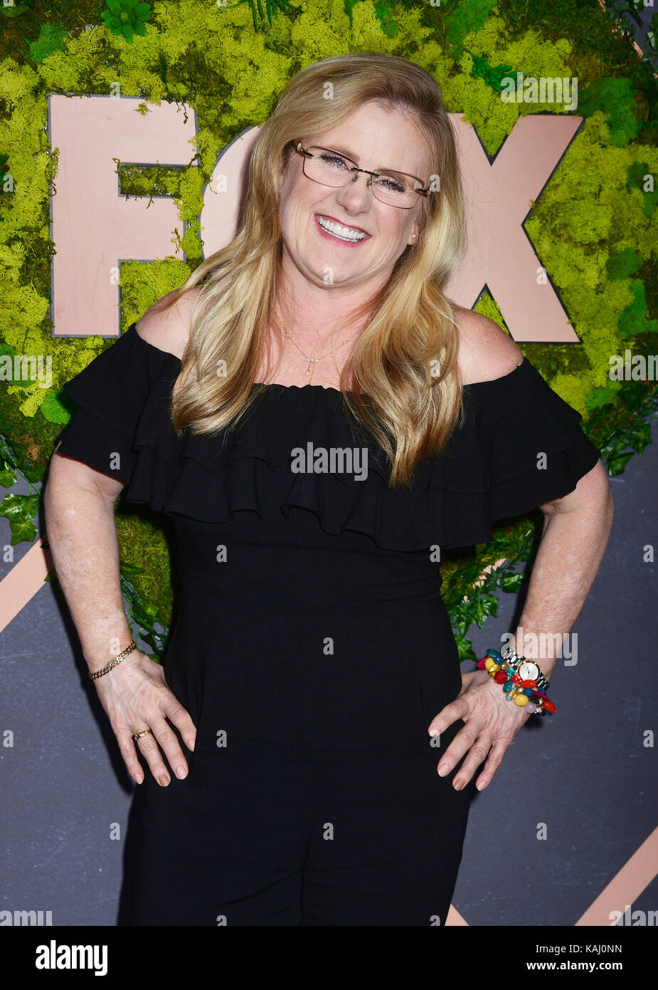 Los Angeles, USA. 25th Sep, 2017. Nancy Cartwright 105 arriving at the ...