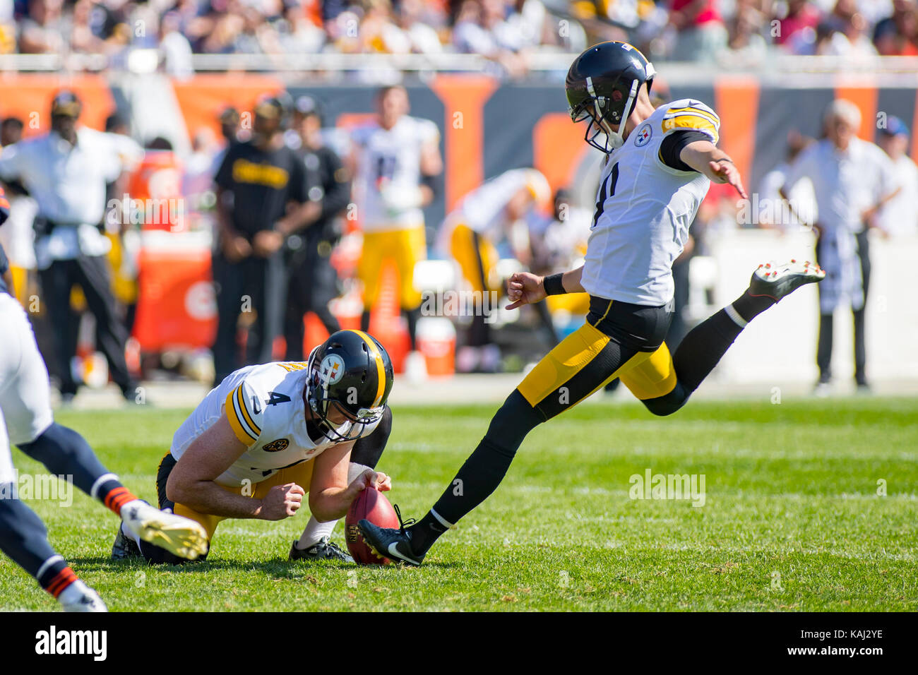 Chicago, Illinois, USA. 24th Sep, 2017. - Steelers #4 Jordan Berry ...