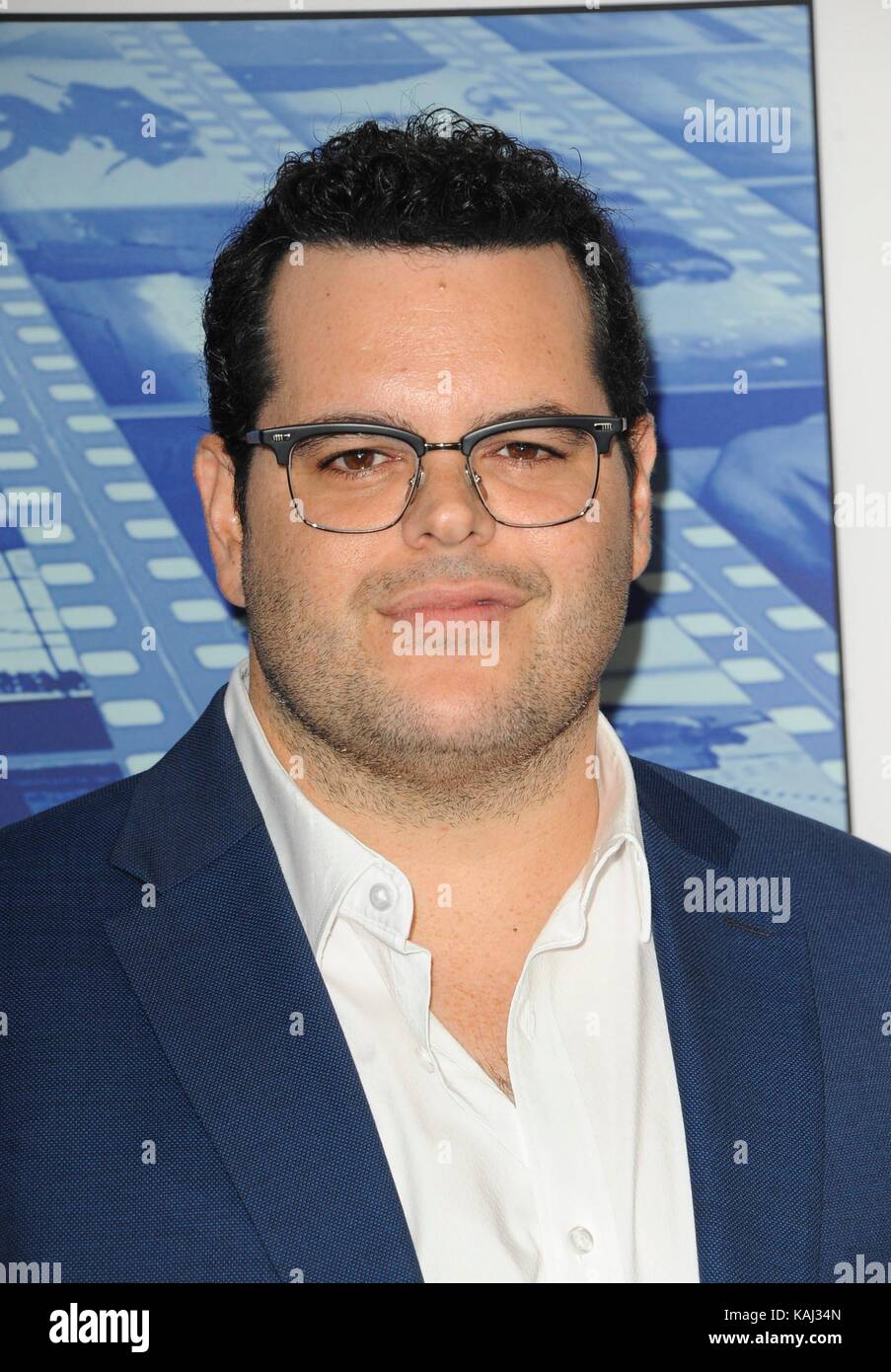 Los Angeles, CA, USA. 26th Sep, 2017. Josh Gad at arrivals for HBO's ...