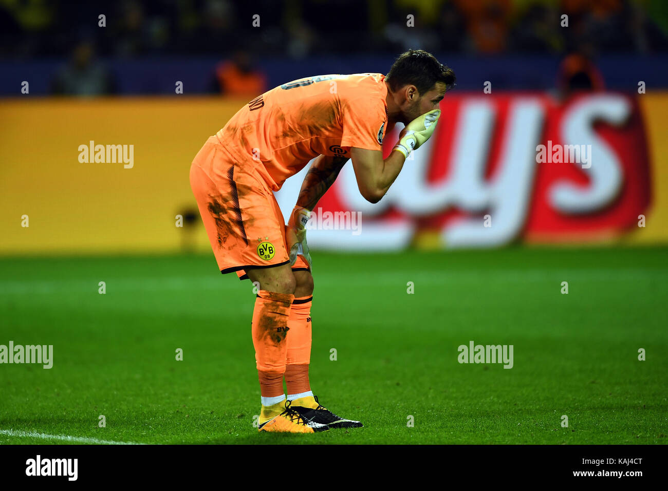 Dortmund, Germany. 26th Sep, 2017. Dortmund's goalkeeper Roman Buerki ...