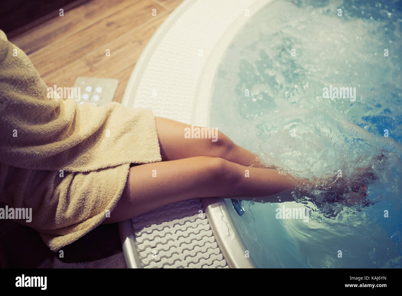 Spa bubbling hi-res stock photography and images - Alamy