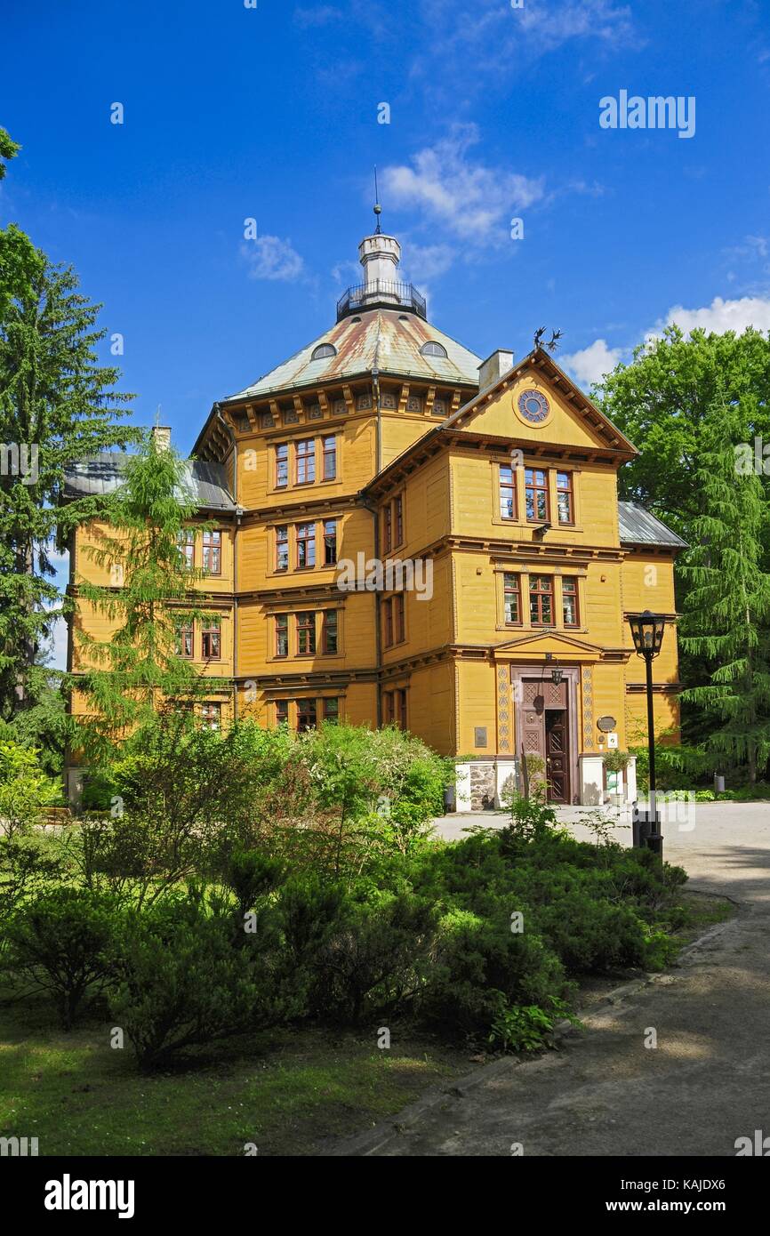 Radziwill hunting palace hi-res stock photography and images - Alamy