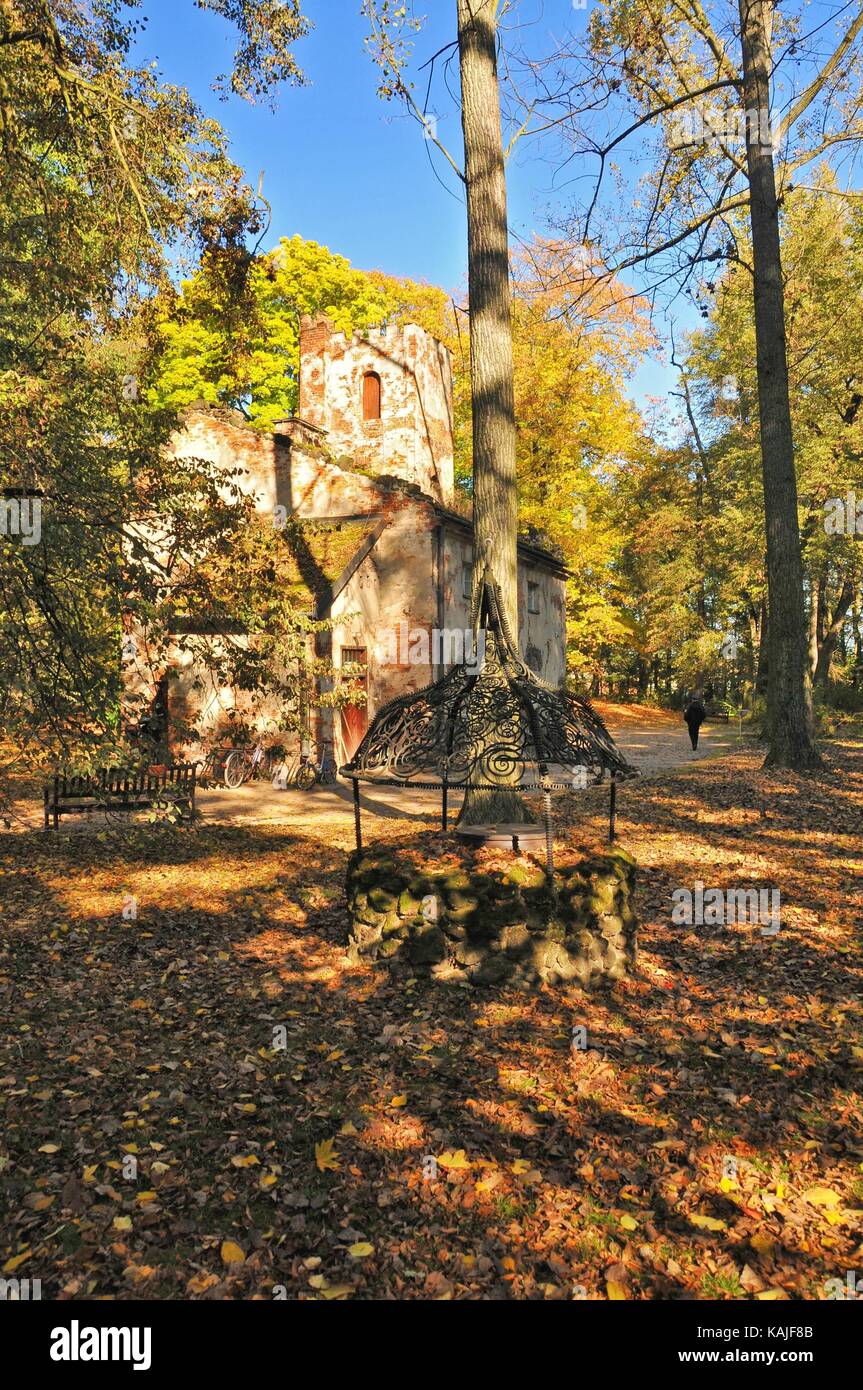 English Garden Park set up by Helena Radziwiłł in 1779 in Arkadia ...