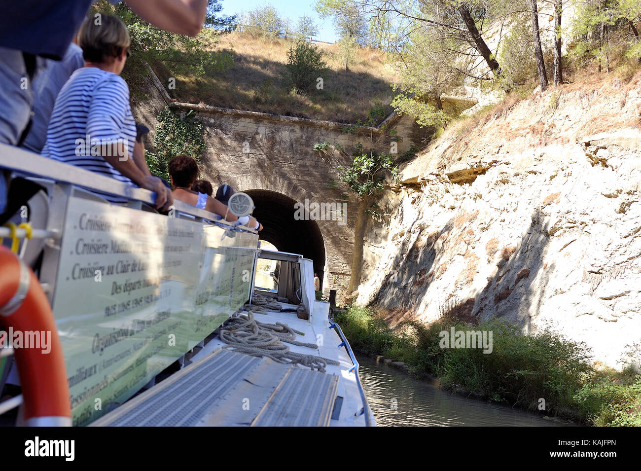 Entry to canal tunnel hi-res stock photography and images - Alamy