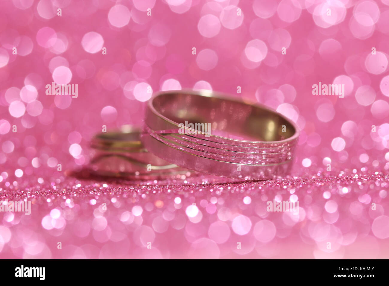 Two wedding rings Stock Photo - Alamy