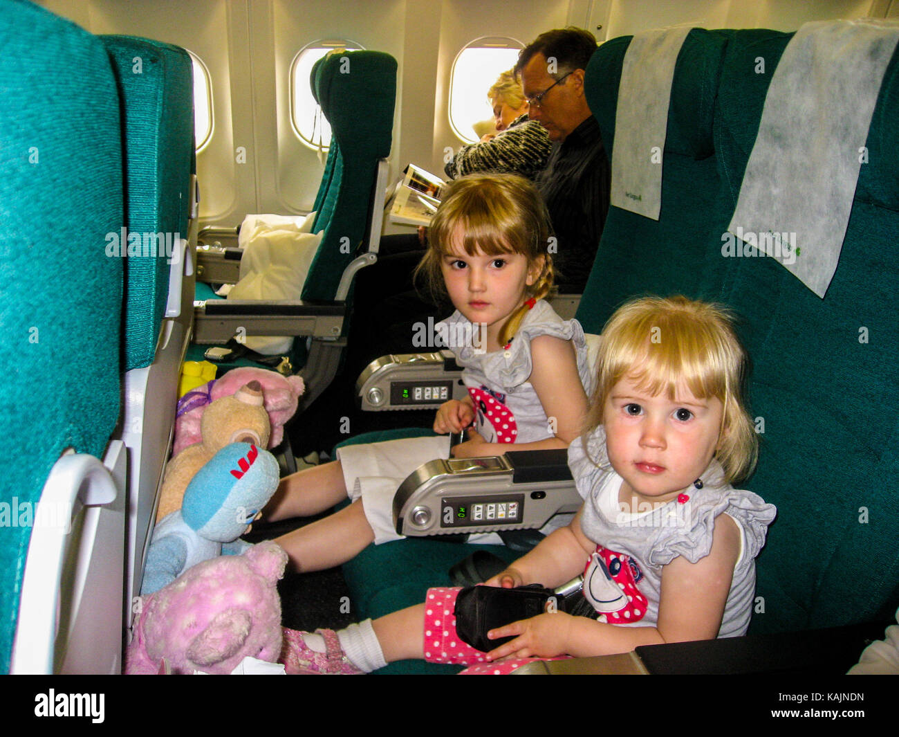 Children sitting aeroplane High Resolution Stock Photography and Images ...