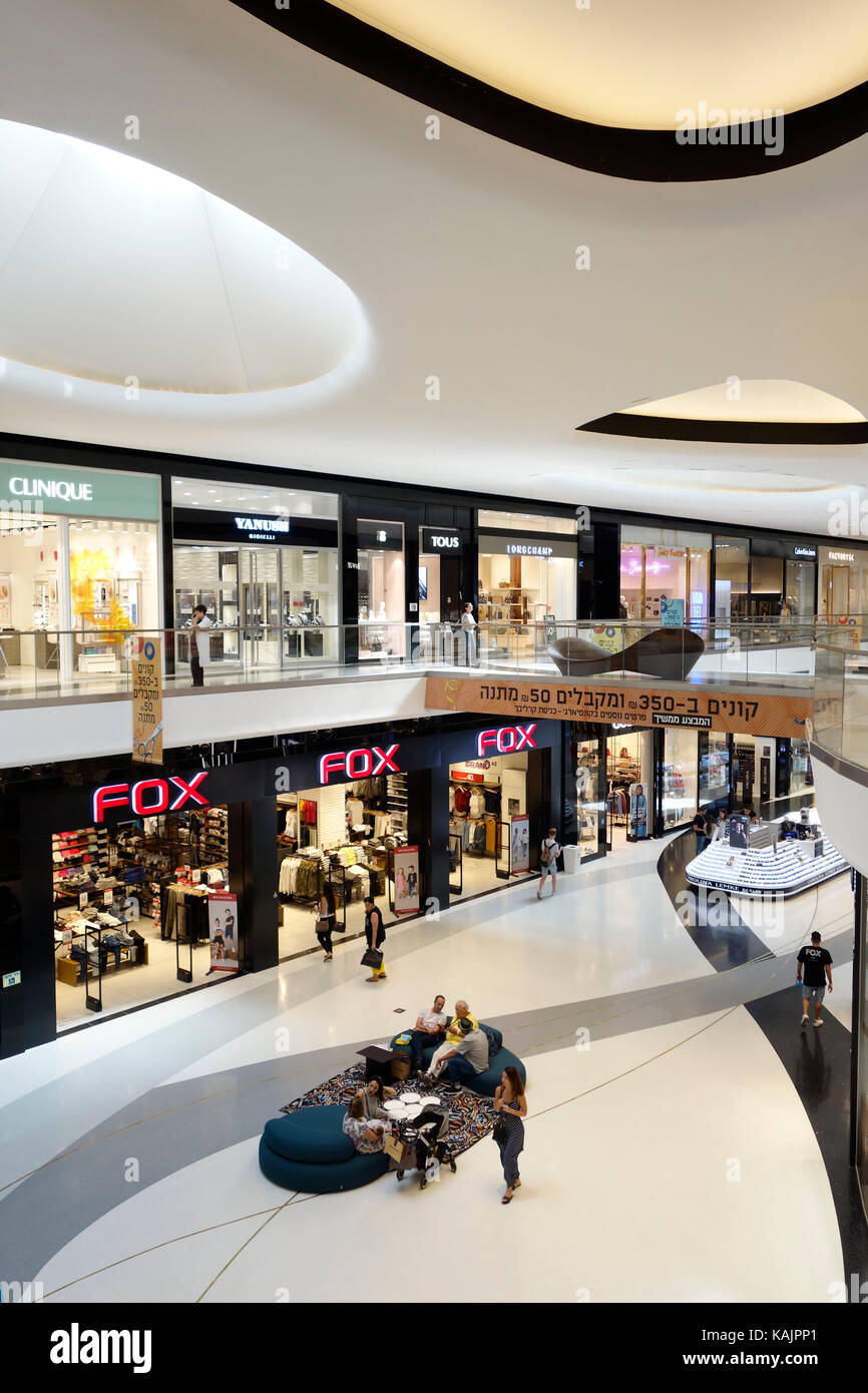 Interior of Gindi TLV fashion mall part of the Gindi TLV residential ...