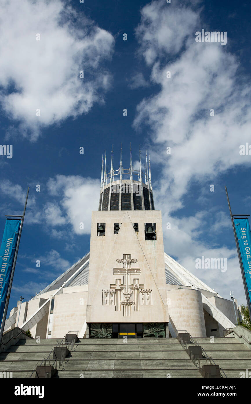 Liverpool Metropolitan Cathedral, Metropolitan Cathedral of Christ the ...