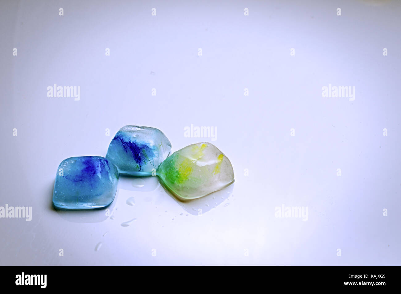 Food colouring hi-res stock photography and images - Alamy